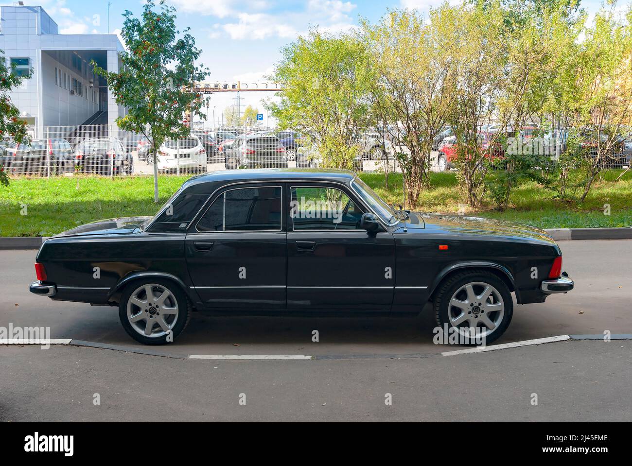 Volga gaz car hi-res stock photography and images - Alamy