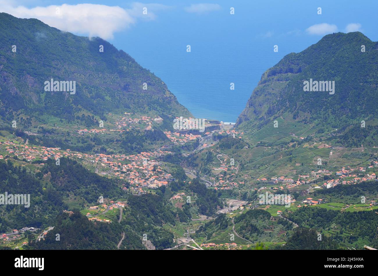 Madeira mountainous spine hi-res stock photography and images - Alamy