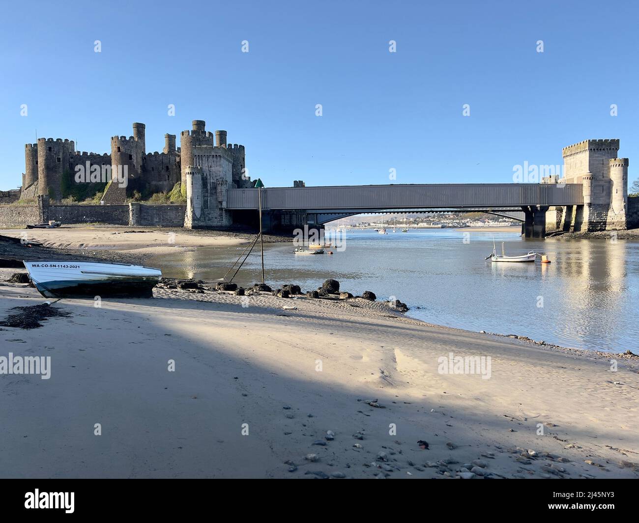 Welsh tourism travel hi-res stock photography and images - Alamy
