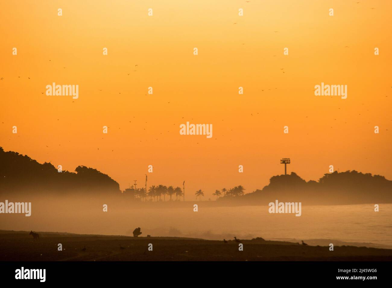 sunrise at ipanema beach in Rio de Janeiro, Brazil Stock Photo - Alamy