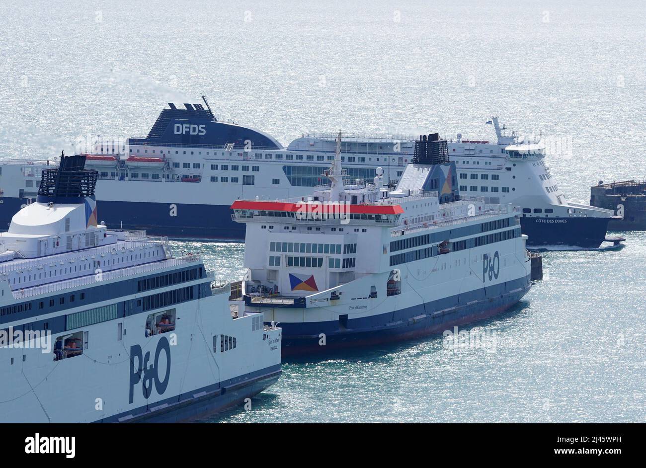 Two dfds ferries hi-res stock photography and images - Alamy