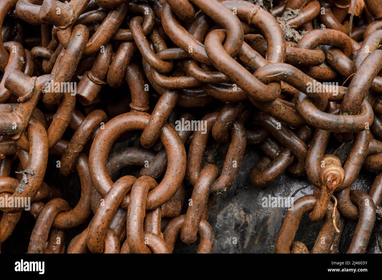 Iron loops hi-res stock photography and images - Alamy