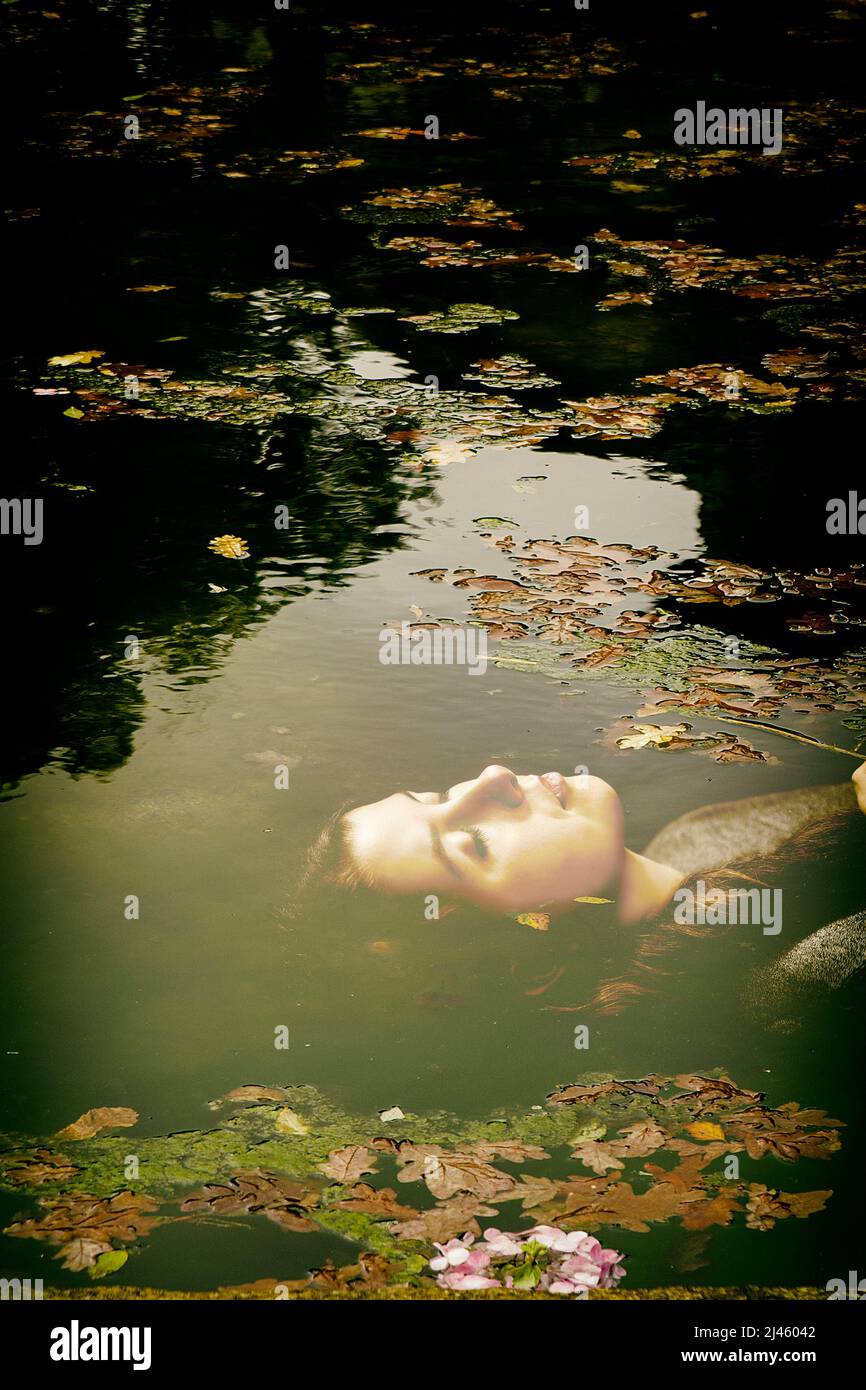 Woman submerged water hi-res stock photography and images - Alamy