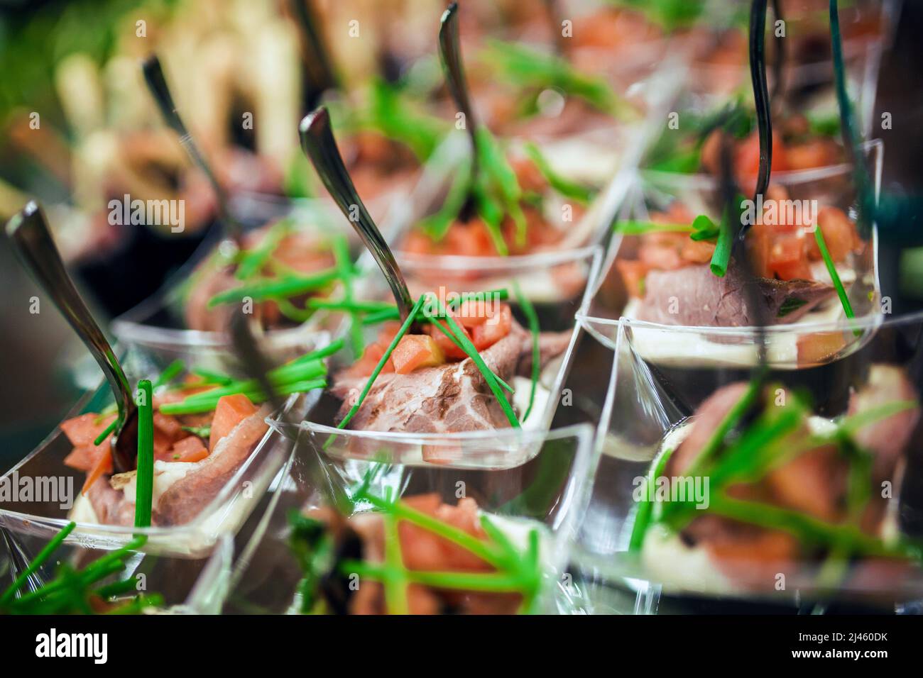 Beautifully decorated catering banquet table hi-res stock photography ...
