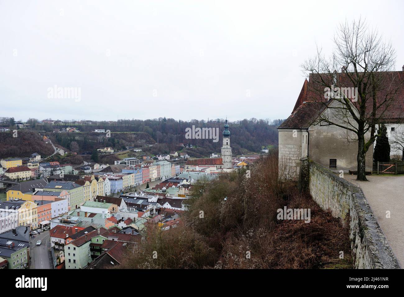 The worlds longest castle burghausen hi-res stock photography and ...