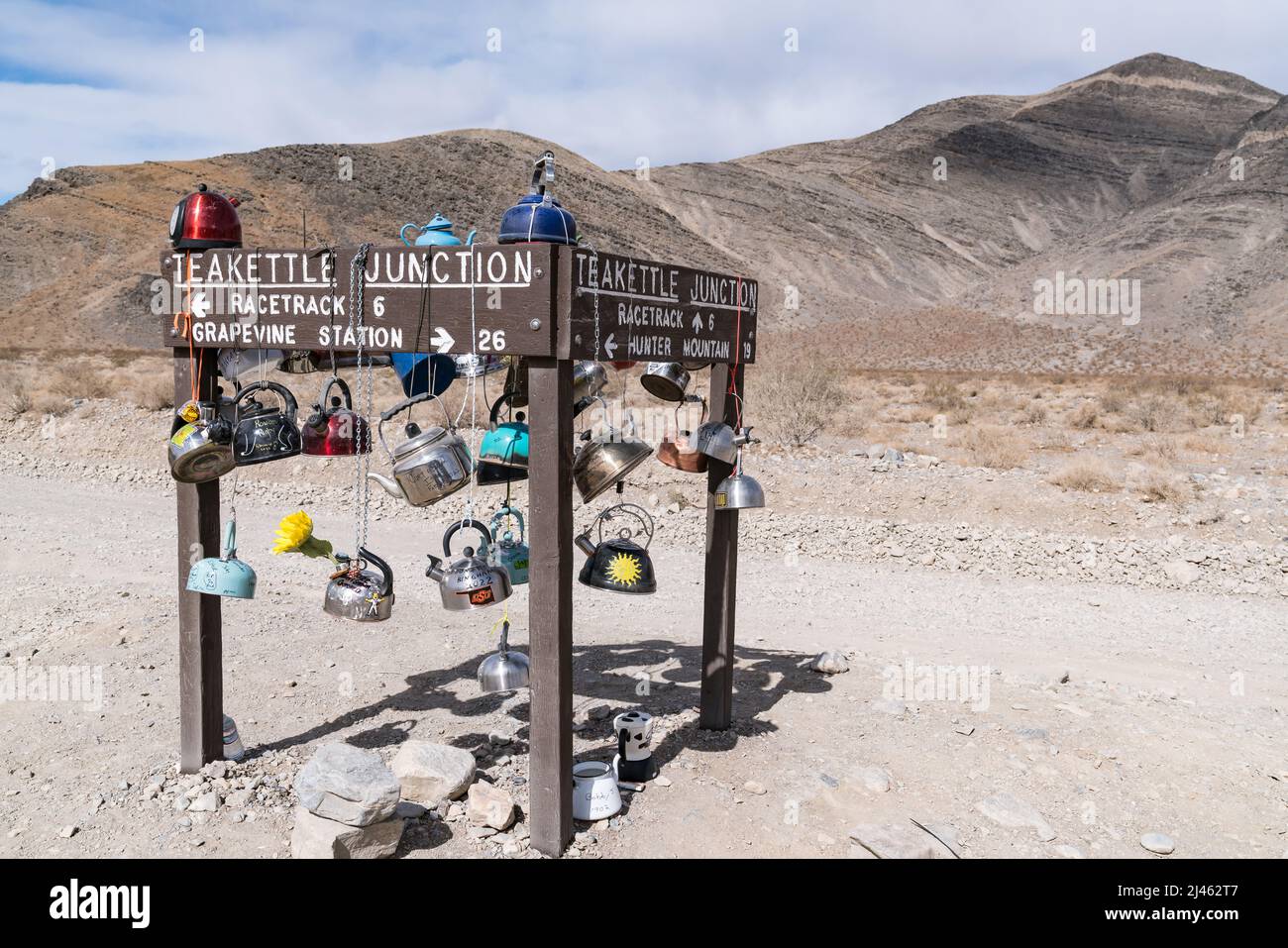 Tea Kettle Junction, CA - March 5, 2022: Teapots hang from the ...
