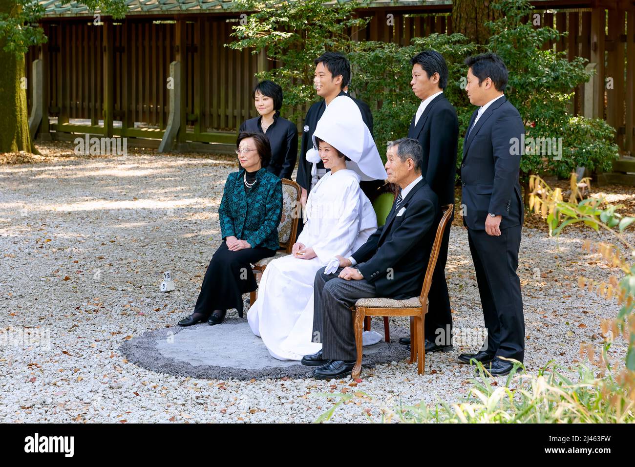 Japan wedding ceremony bride groom hi-res stock photography and images ...