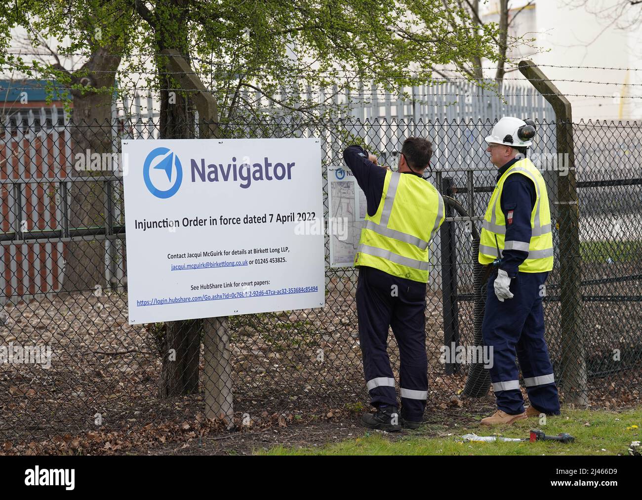 Oil terminal grays hi-res stock photography and images - Alamy