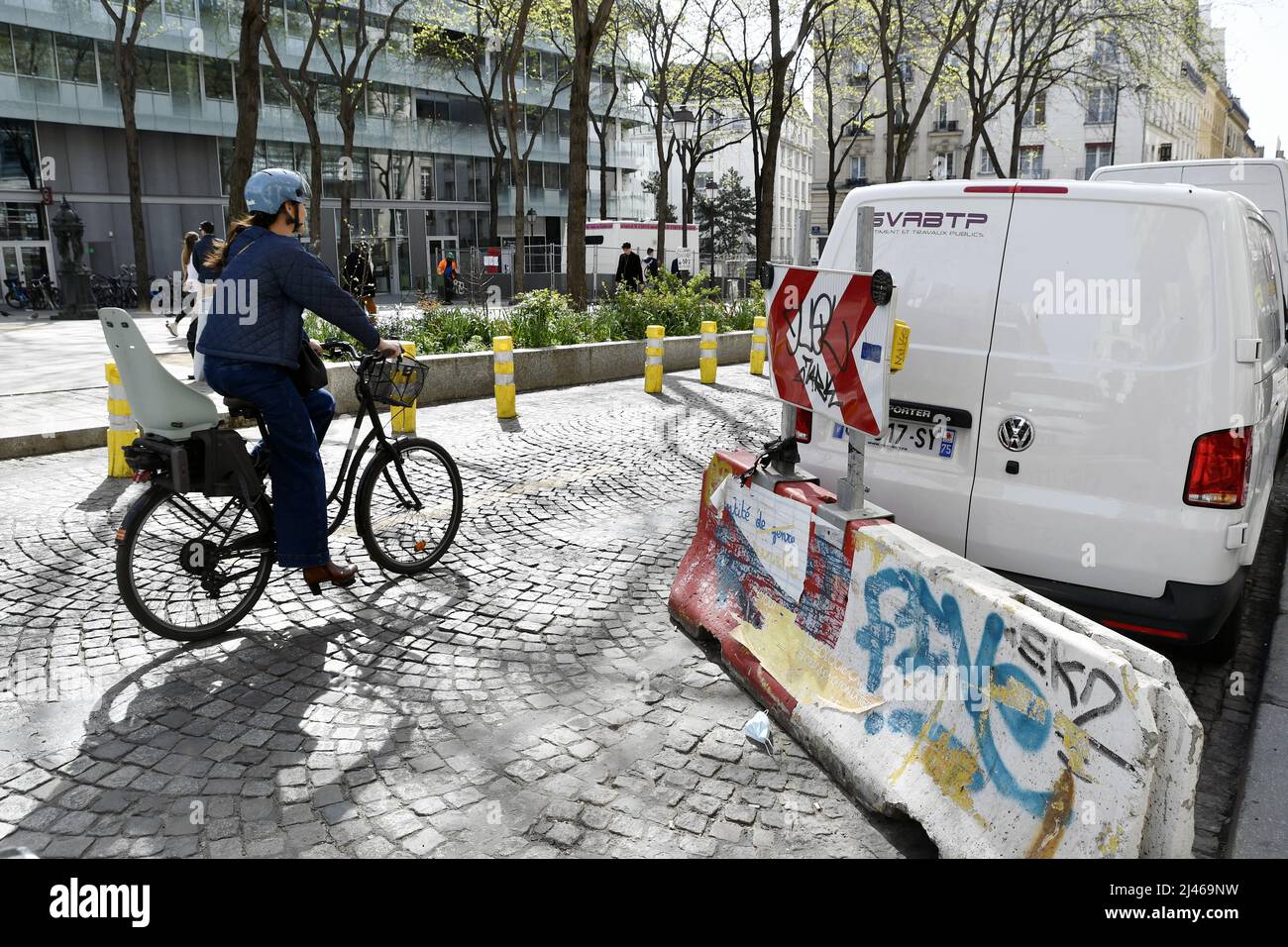 Saccage Paris - Paris - France Stock Photo - Alamy