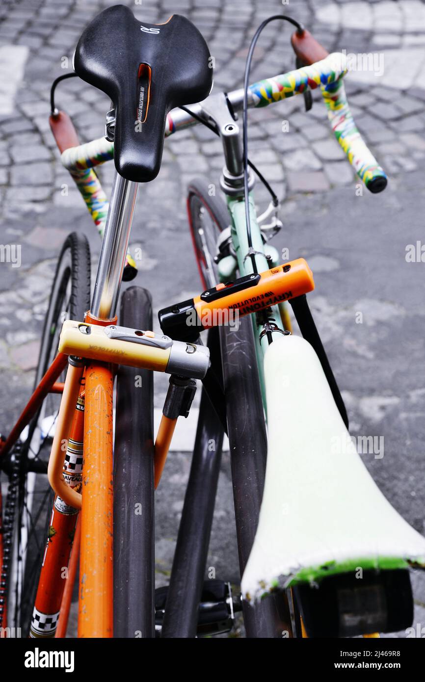 Lokers on Bikes - Paris - France Stock Photo - Alamy