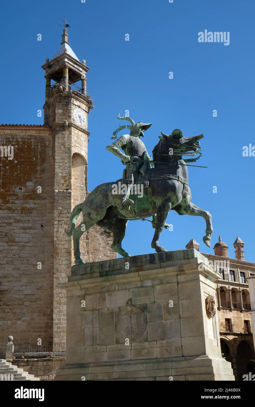 The equestrian statue of conquistador Francisco Pizarro González, Plaza ...
