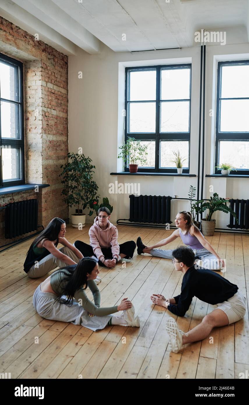 Balance exercises hi-res stock photography and images - Alamy