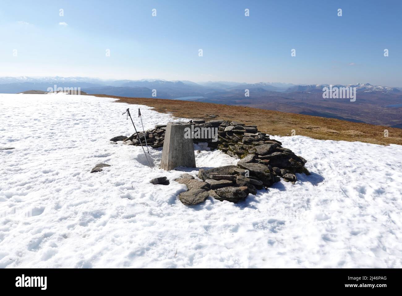 Snowy summit of Ben Wyvis, Scottish Highlands, UK Stock Photo - Alamy