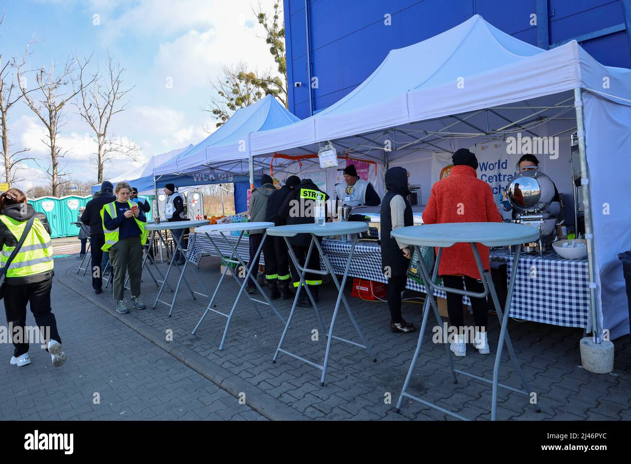Fleeing border guards hi-res stock photography and images - Alamy