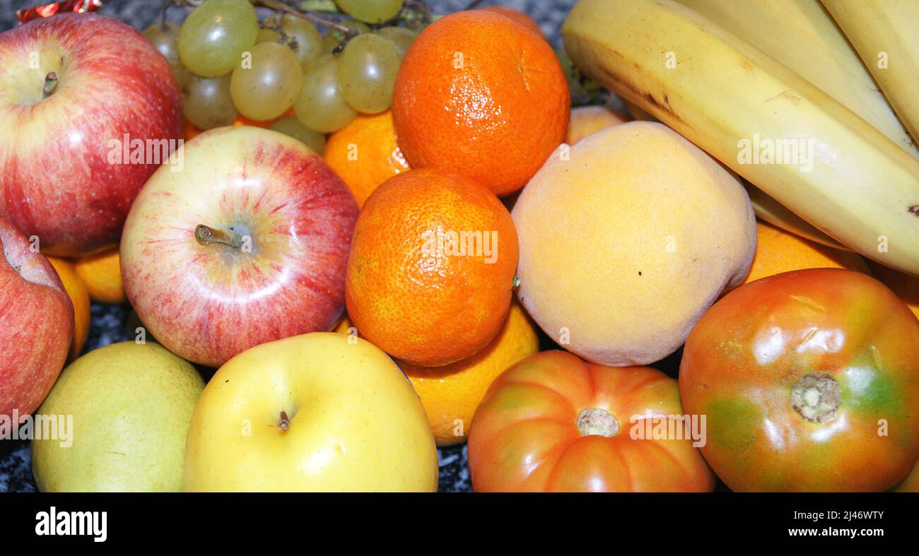 Assorted fruit on a kitchen counter Stock Photo - Alamy