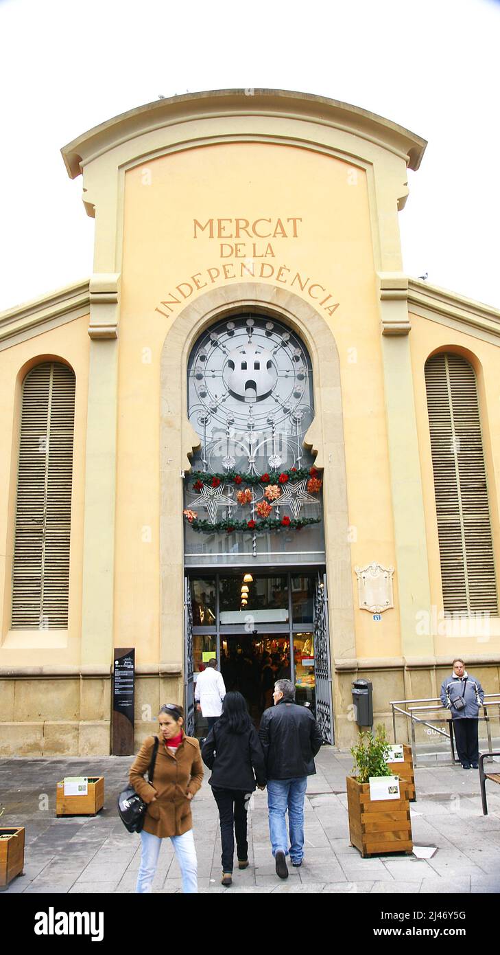 Market terrassa hi-res stock photography and images - Alamy