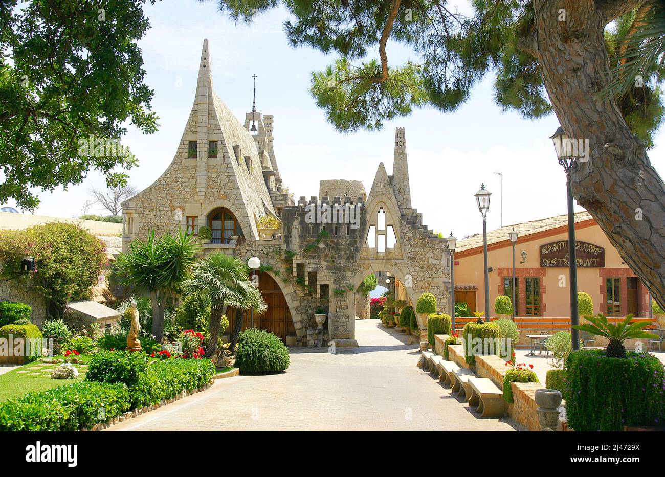 Gaudi architectural ensemble hi-res stock photography and images - Alamy
