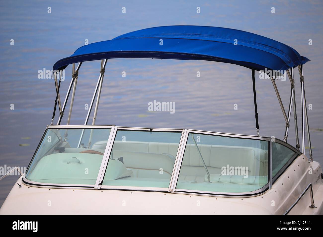 Open cockpit hi-res stock photography and images - Alamy