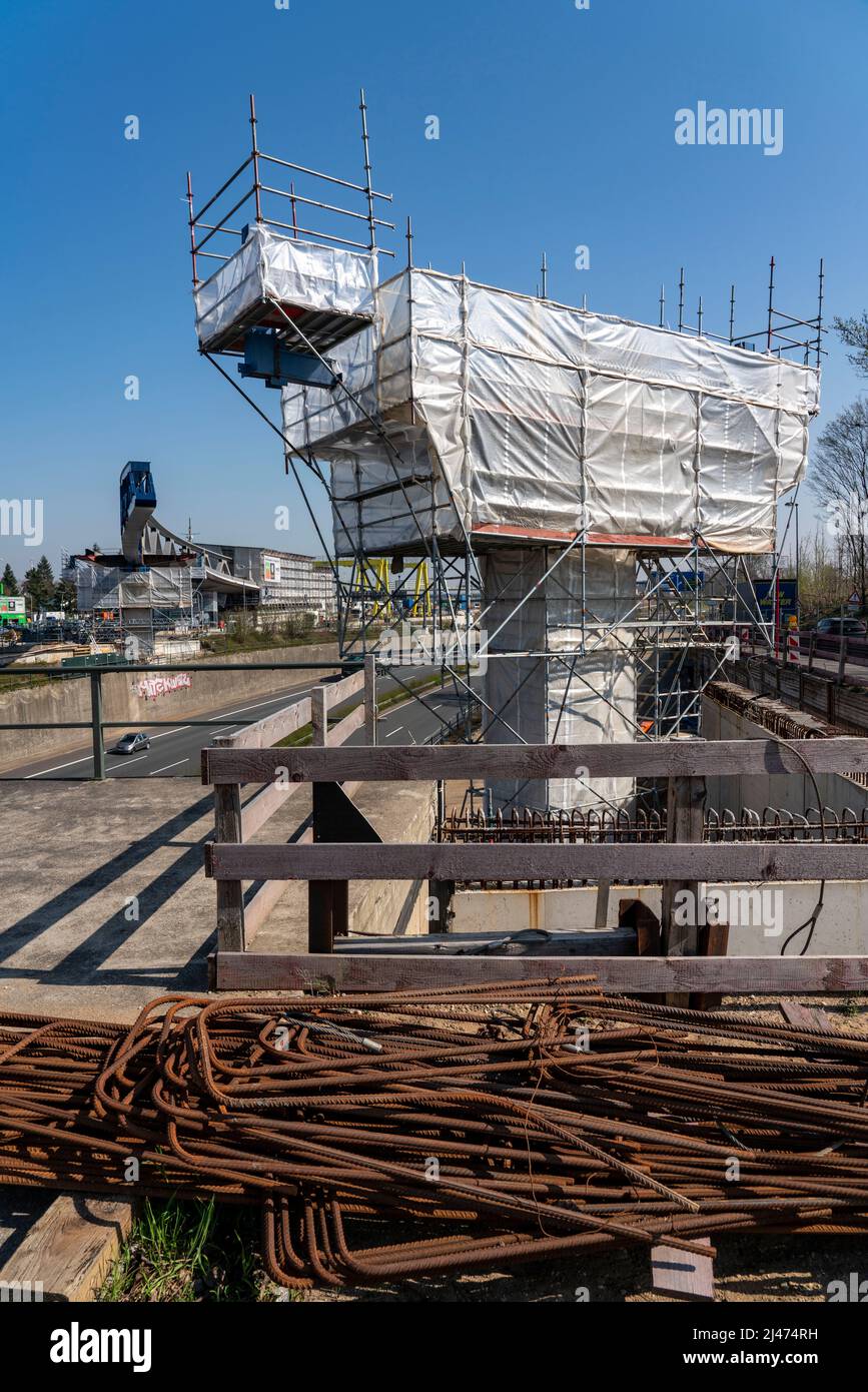 Construction of a 480 metre long bridge for the new U81 light rail line ...