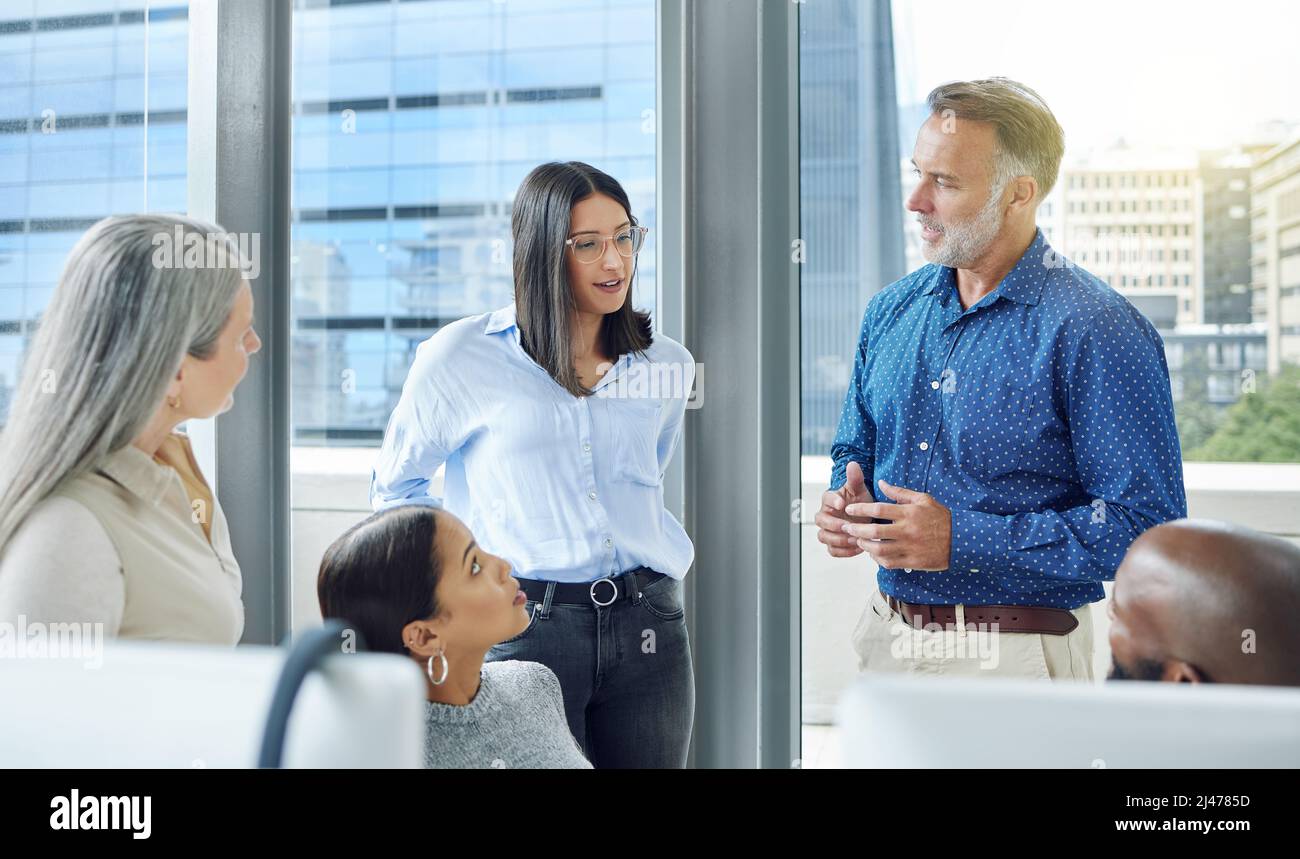 African man addressing people hi-res stock photography and images - Alamy