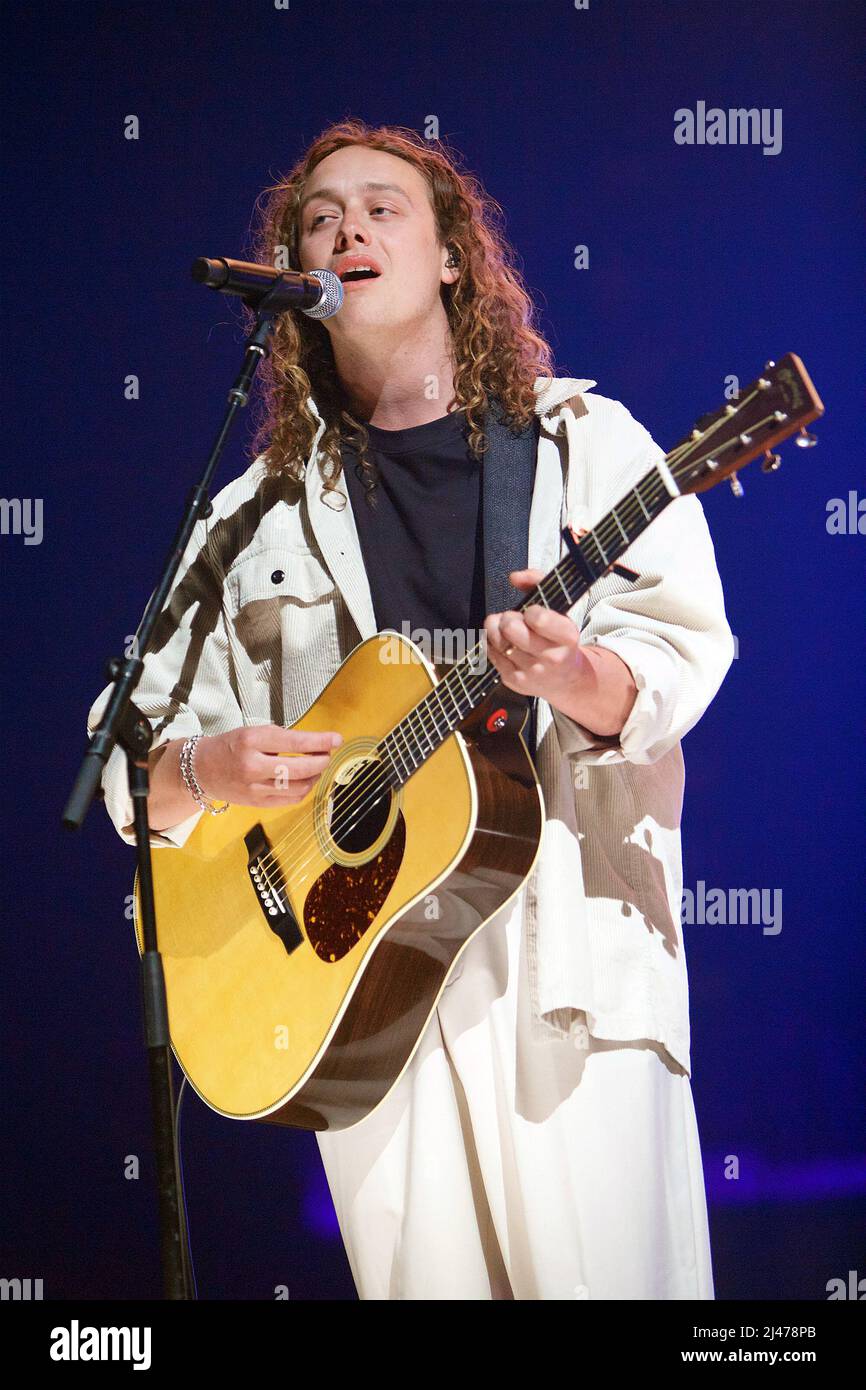 MIAMI, FL - APRIL 11: Benjamin Hastings of Hillsong UNITED performs on ...