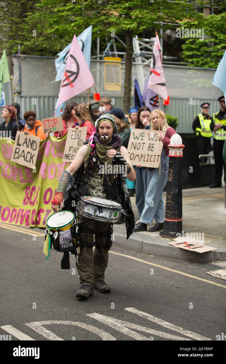 Xr protest london hi-res stock photography and images - Alamy