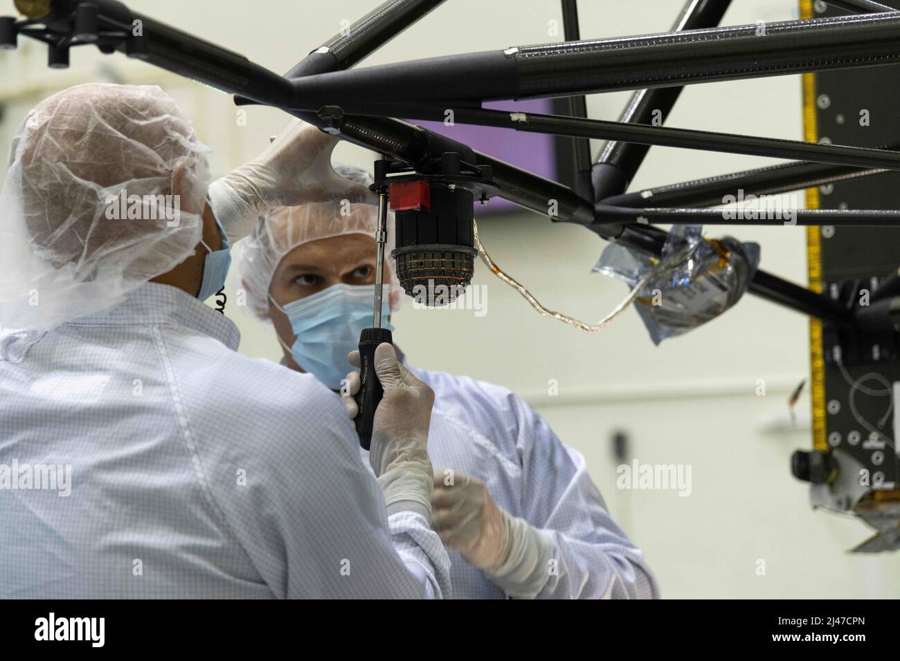 Magnetometer instrument hi-res stock photography and images - Alamy