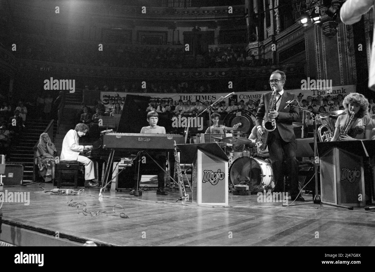 English musicians Stan Tracey (left) and Art Themen performing at the ...