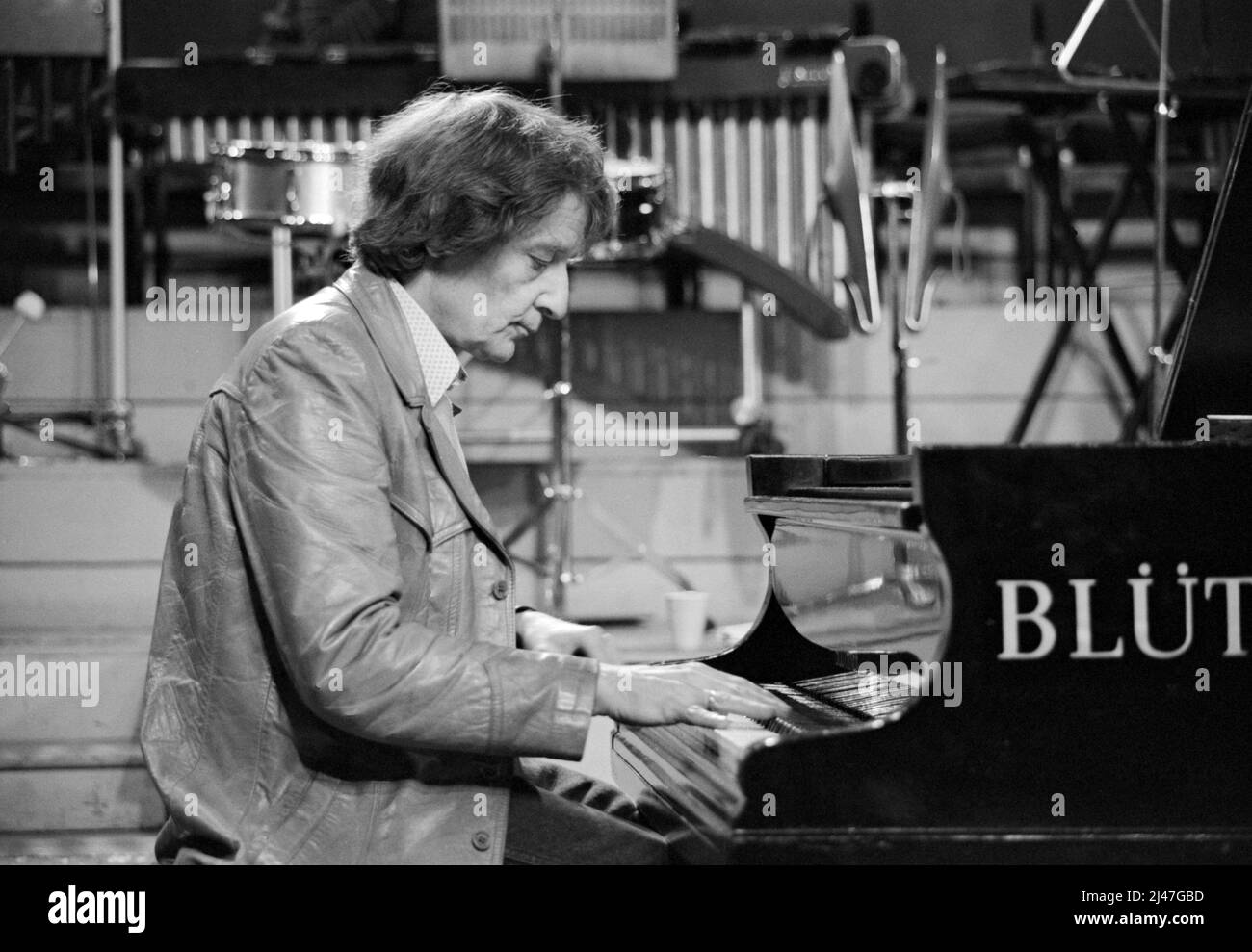 English jazz musician Stan Tracey performing at the Royal Albert Hall ...