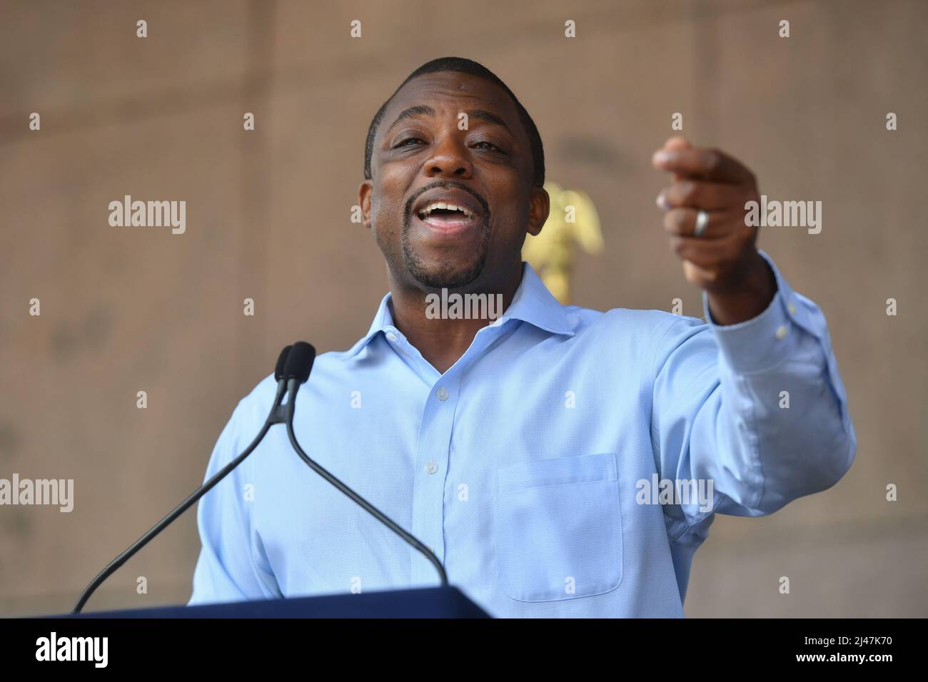 Senator Brian Benjamin speaks at the State office building in Harlem on ...