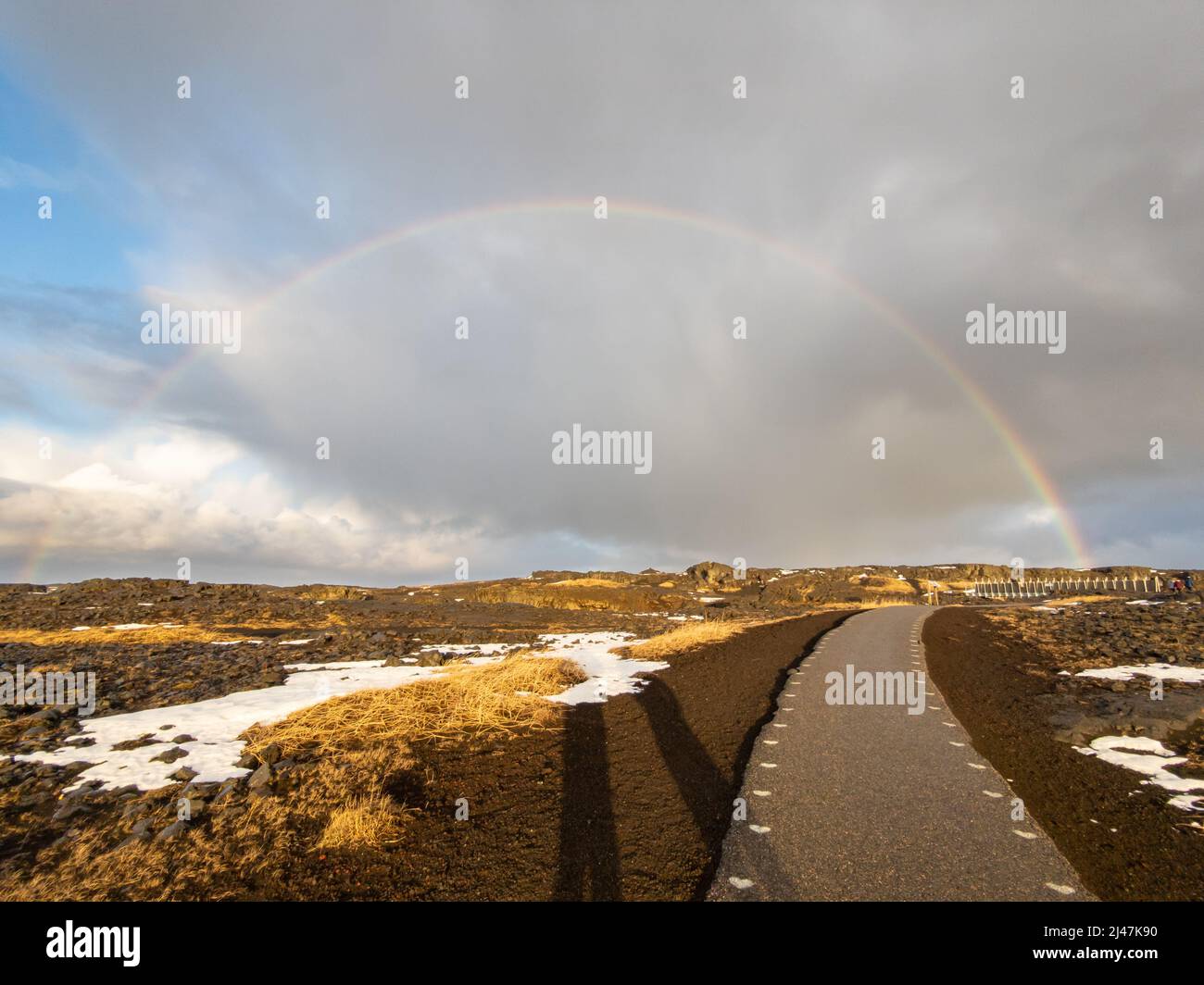 Bridge between tectonic plates hi-res stock photography and images - Alamy
