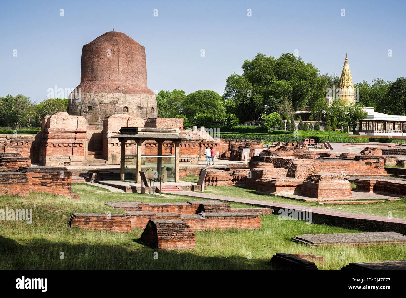 Jain temple sarnath hi-res stock photography and images - Alamy