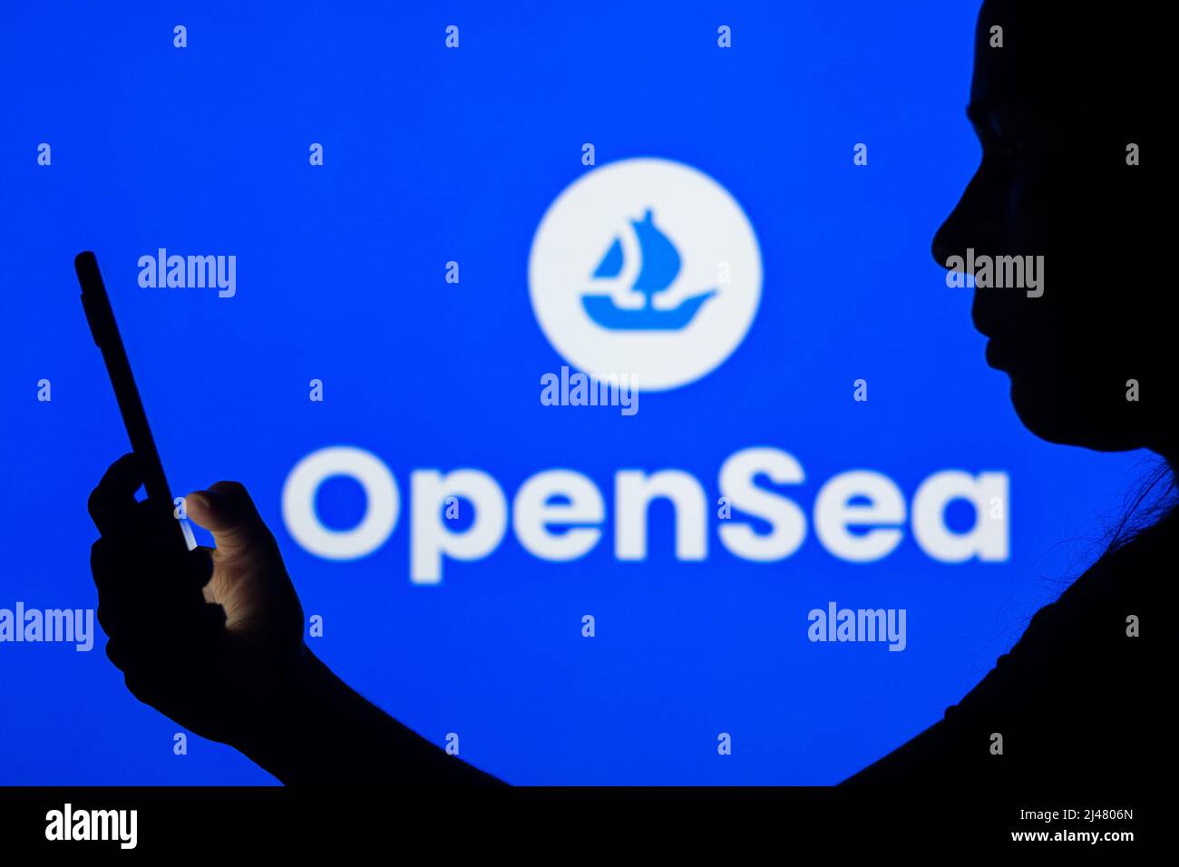 Opensea logo hi-res stock photography and images - Alamy