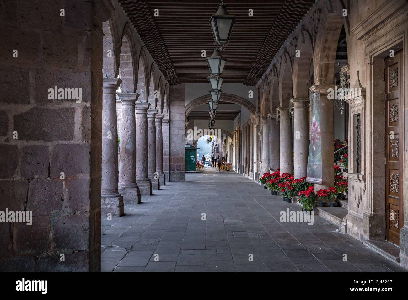 Busy corridor hi-res stock photography and images - Alamy