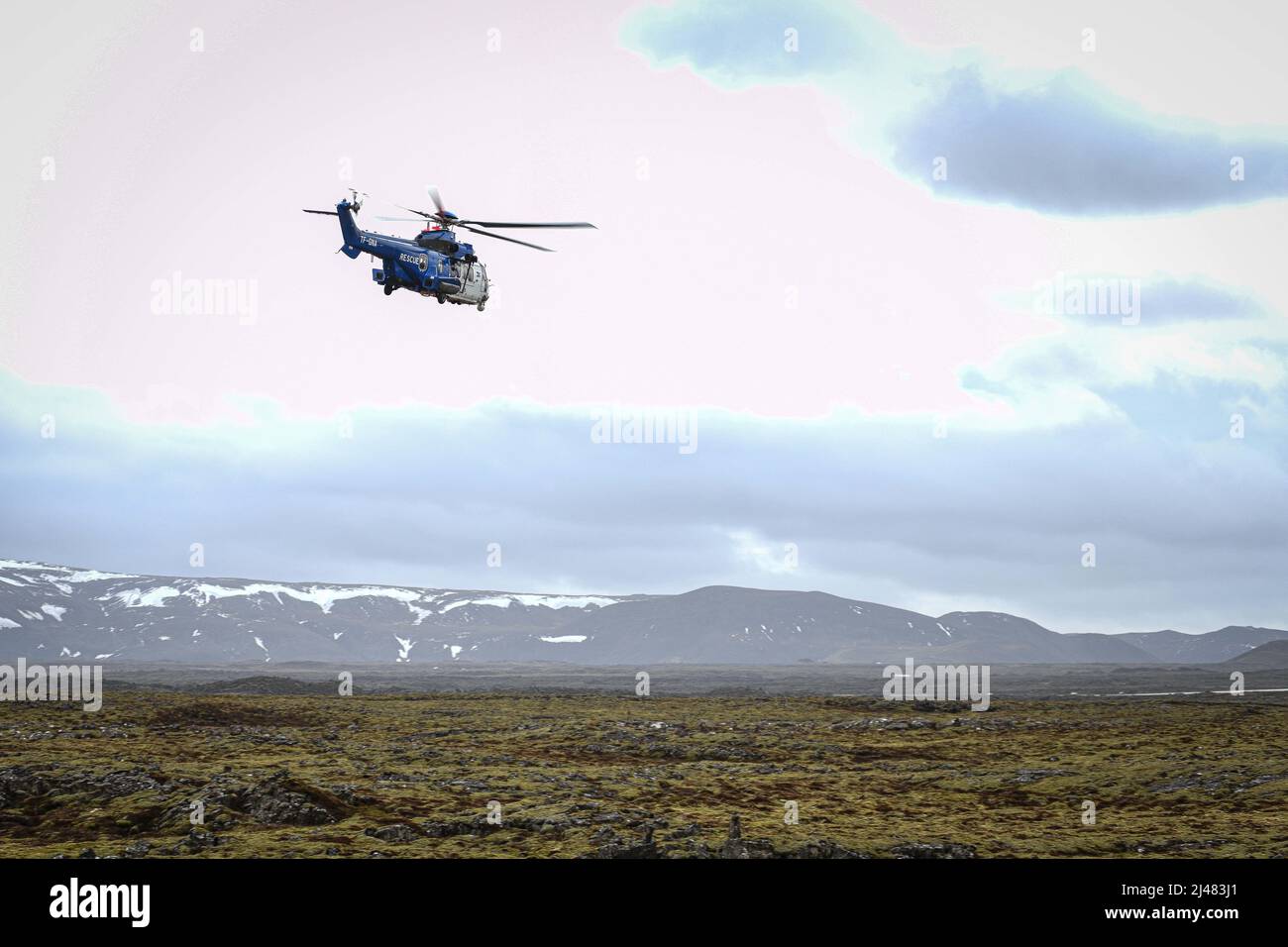 220410-N-DK722-1097 SOUTHERN PENINSULA, Iceland (April 10, 2022) An ...