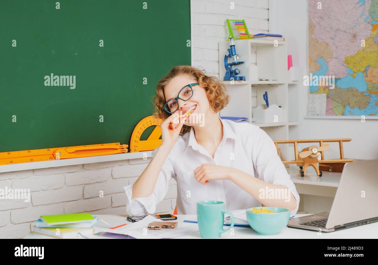 Teacher marking school work hi-res stock photography and images - Alamy