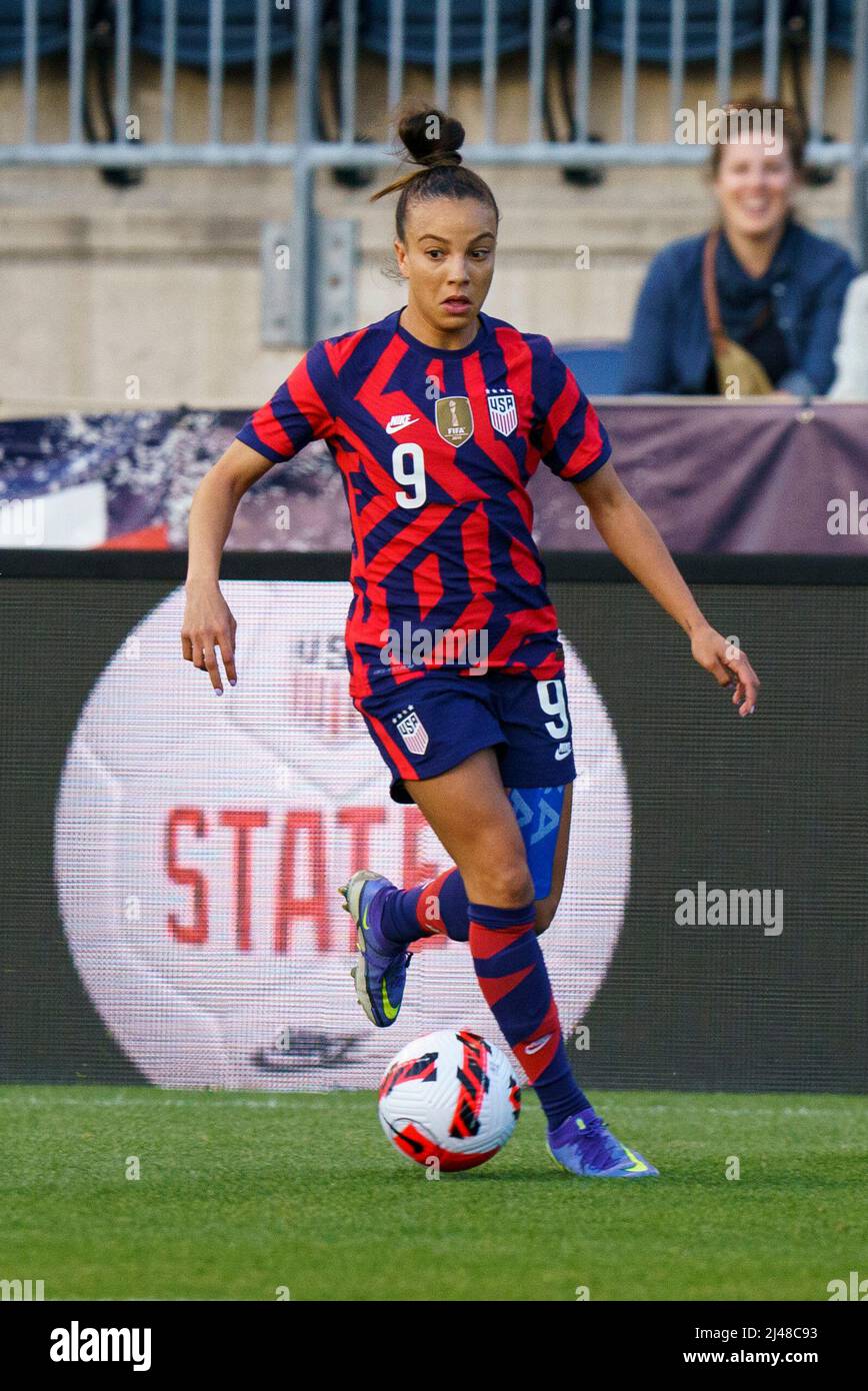 Mallory pugh 2022 hi-res stock photography and images - Alamy