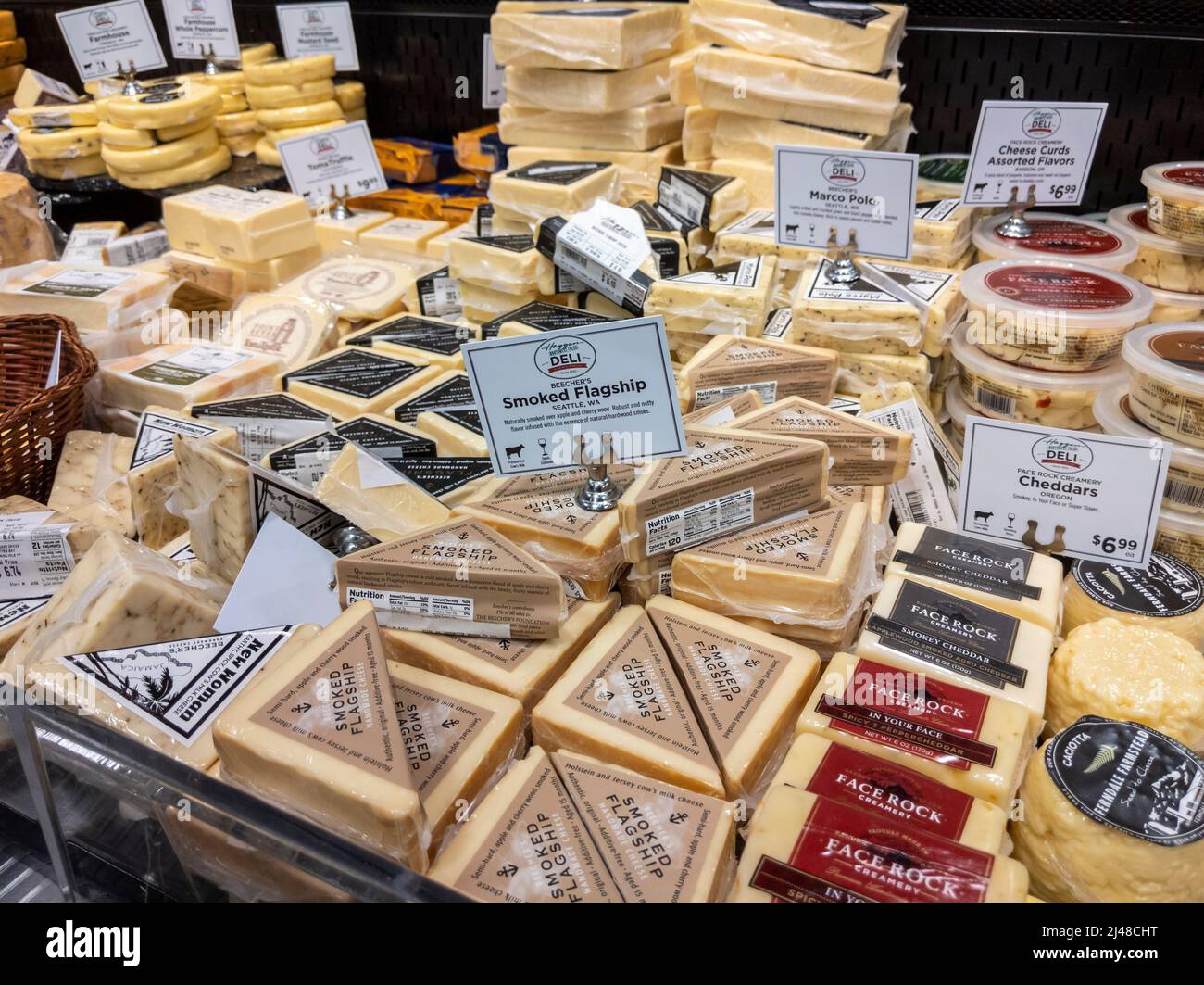 Supermarket cheese display hi-res stock photography and images - Alamy