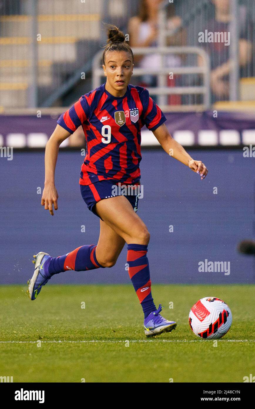 Mallory pugh 2022 hi-res stock photography and images - Alamy
