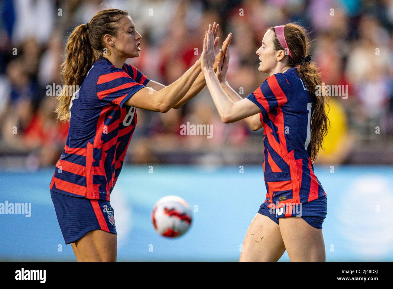 Rose Lavelle footballer / professional soccer player for the United ...