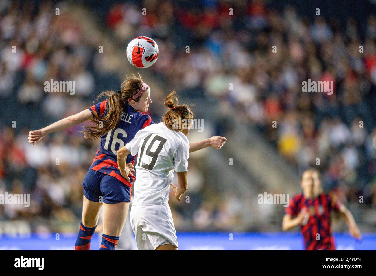 Rose lavelle soccer hi-res stock photography and images - Alamy