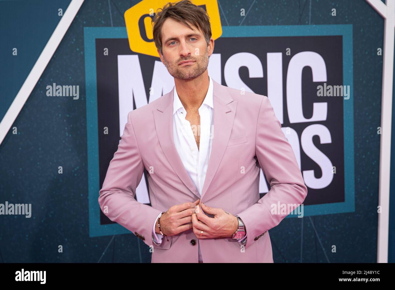 Nashville, Tenn. - April 11, 2022 Ryan Hurd arrives at the red carpet ...
