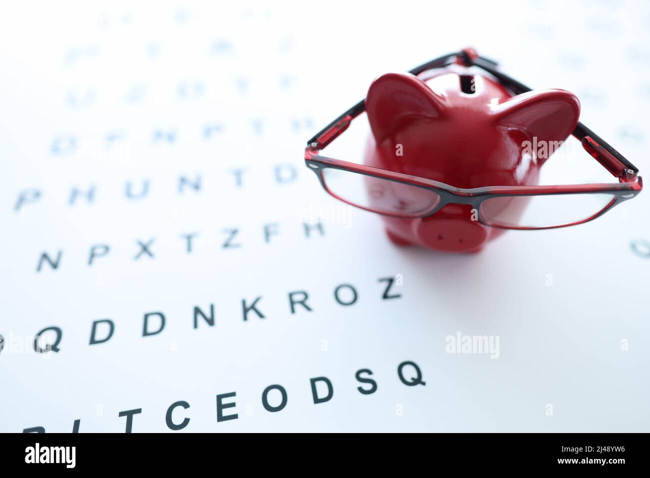 Eye check board hi-res stock photography and images - Alamy