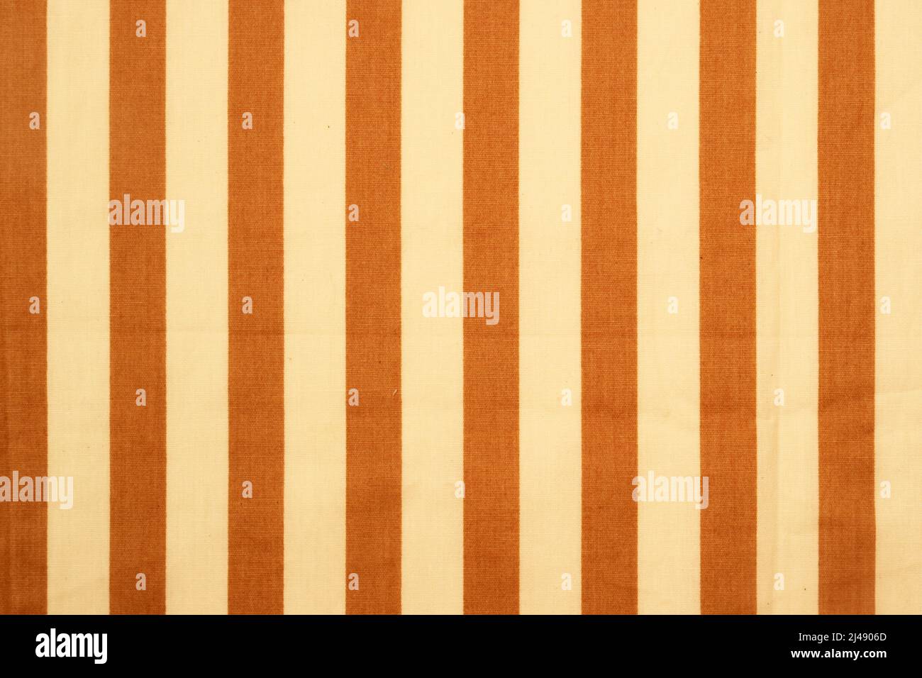 Studio photo clothes line hi-res stock photography and images - Alamy