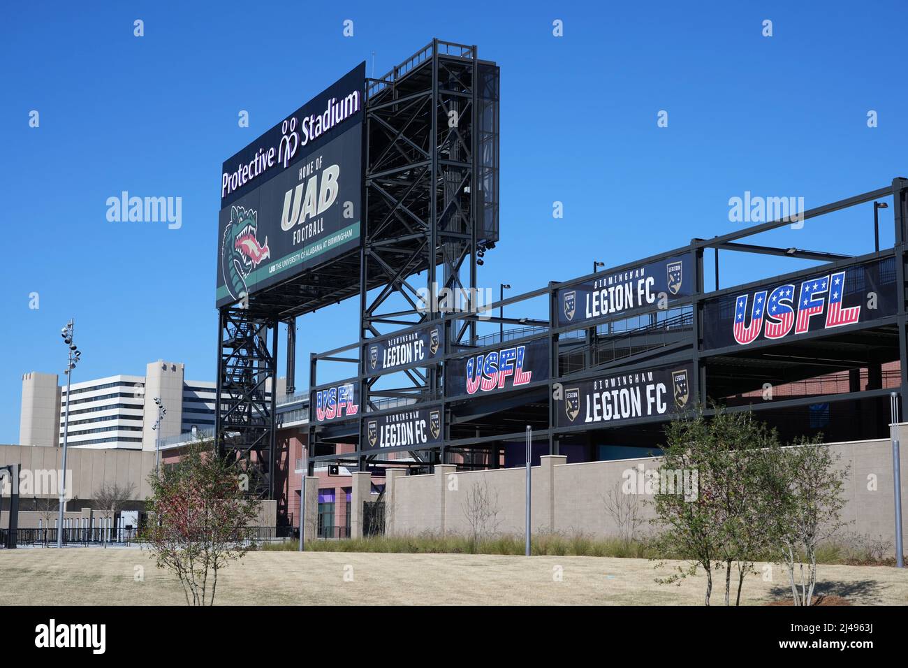 Usfl football hi-res stock photography and images - Alamy