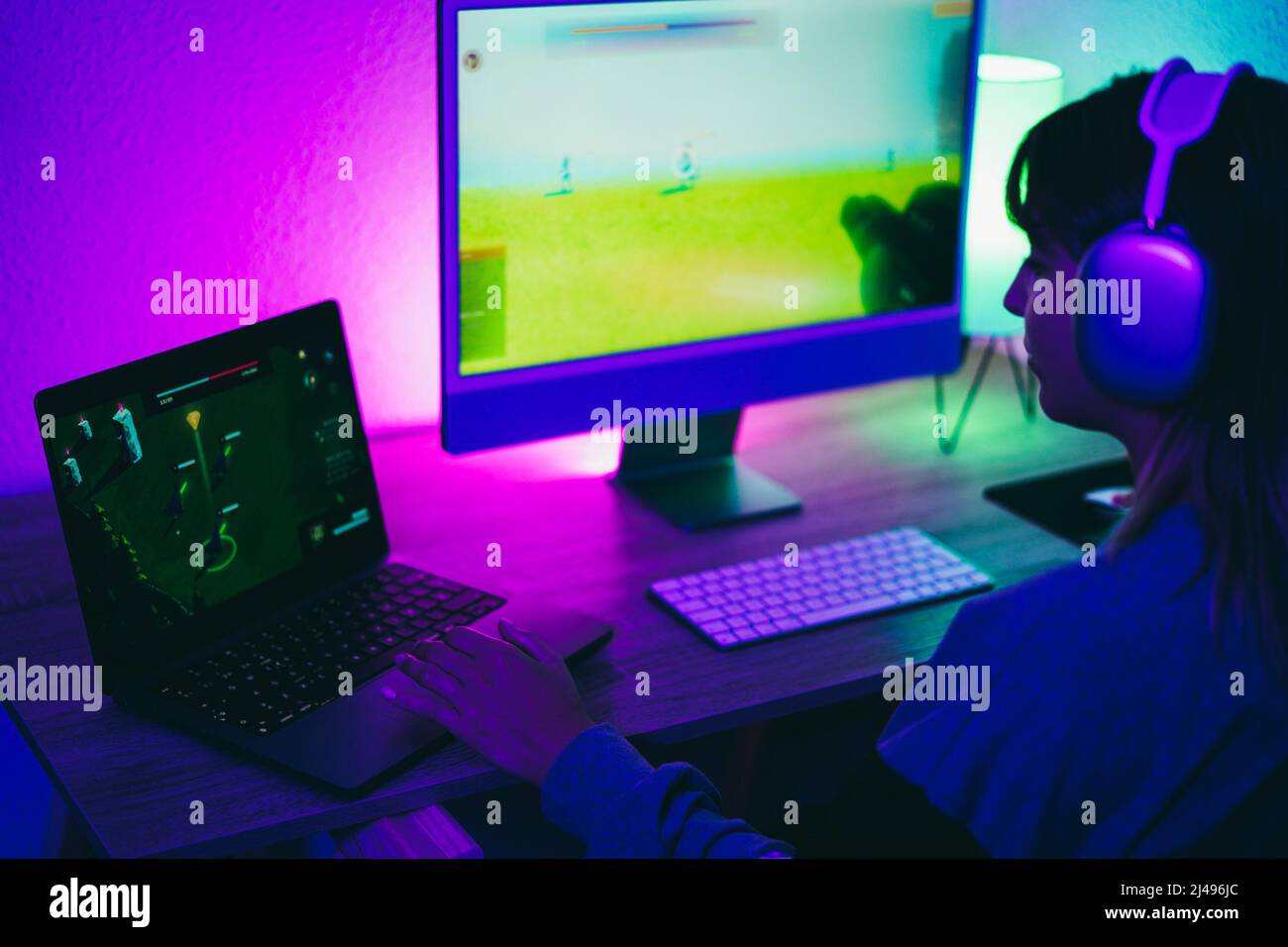 Computer strategy hi-res stock photography and images - Alamy
