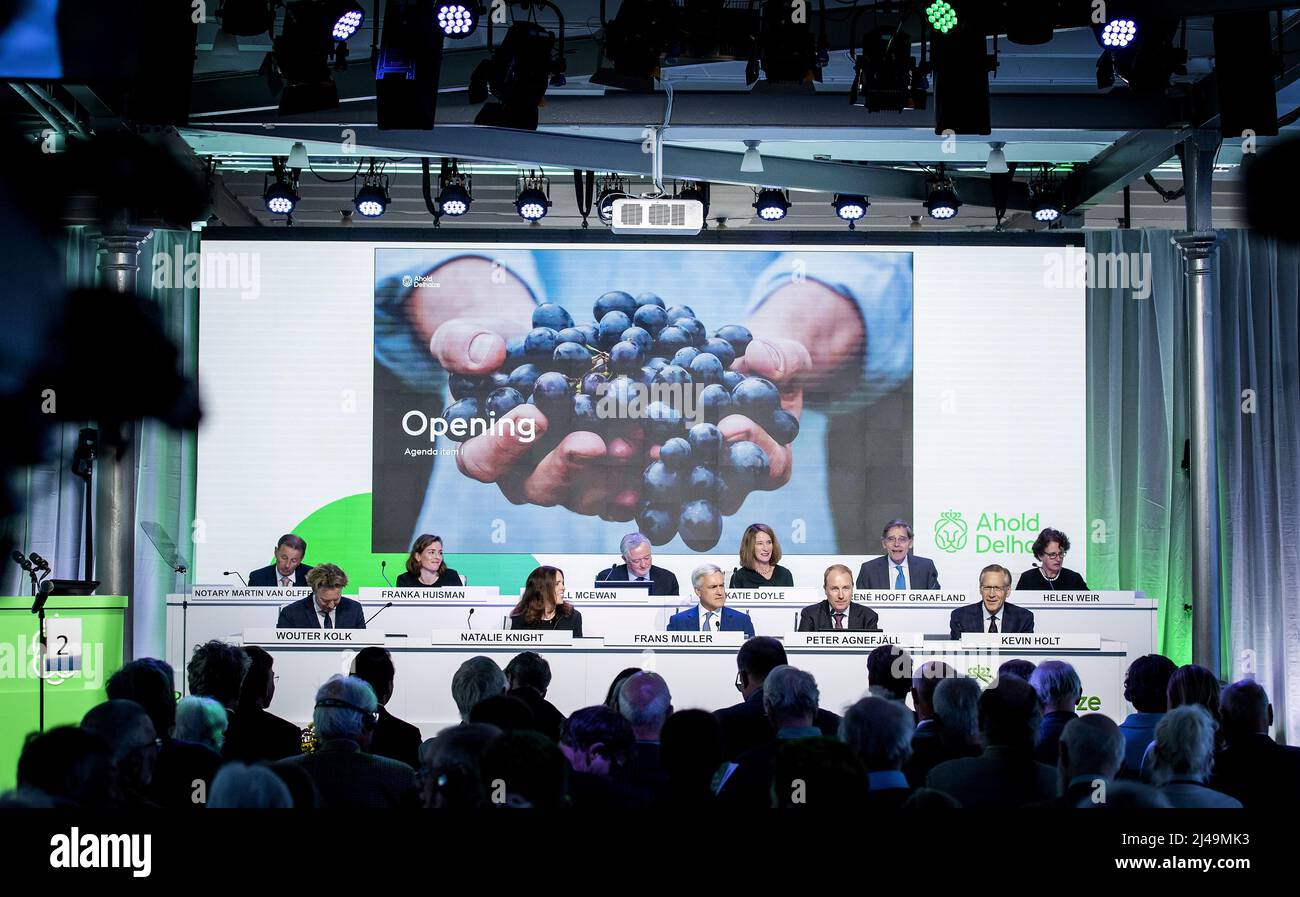 2022-04-13 14:02:51 ZAANDAM - Martin van Olffen, Wouter Kolk, Franka ...