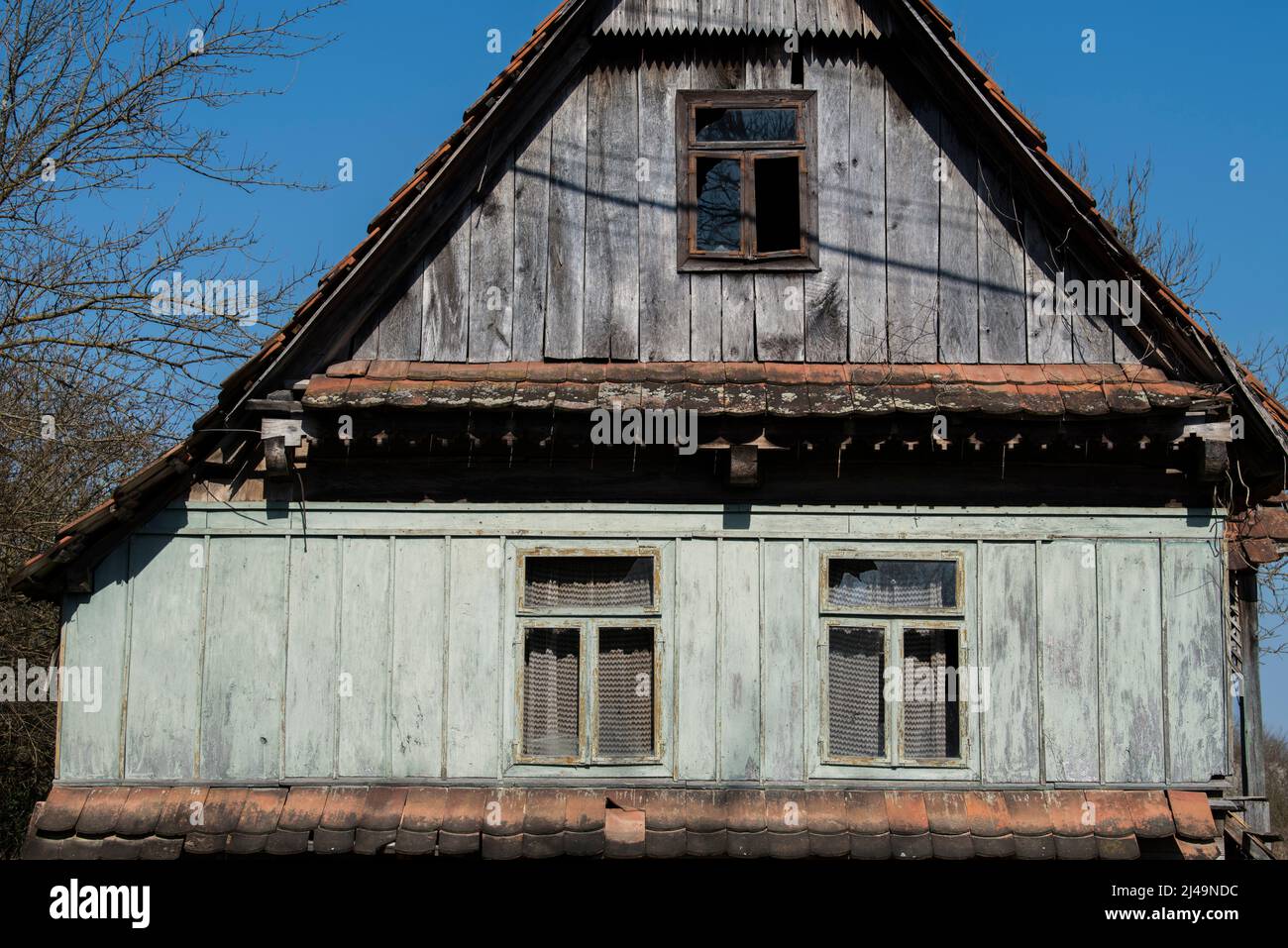 Sunja, Croatia, April 22,2022: Abandoned traditional old wooden house ...