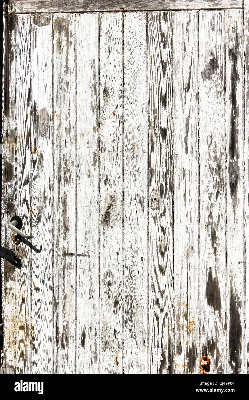 Old distressed wood door panel hi-res stock photography and images - Alamy