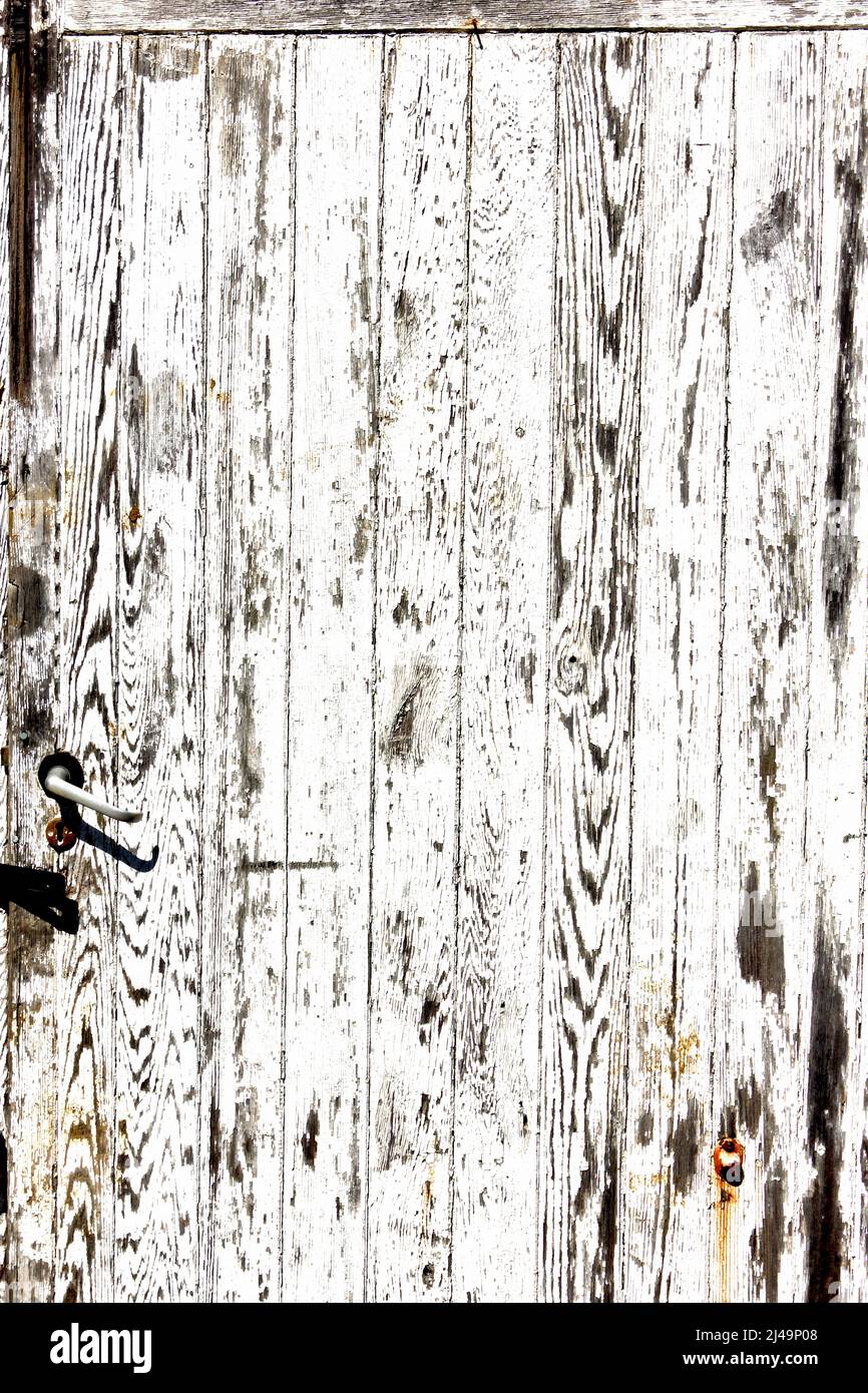 Distressed white wood background hi-res stock photography and images ...